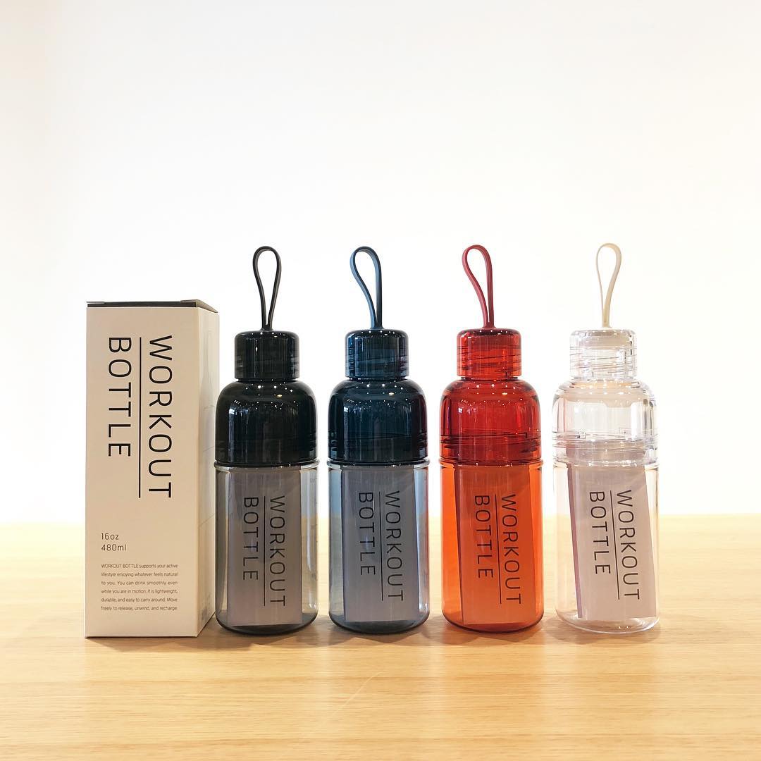 .使いやすさとデザインの調和をテーマに掲げ商品を発信し続ける「KINTO」からWORK OUT BOTTLEが仲間入りしました。.「自然体で ...